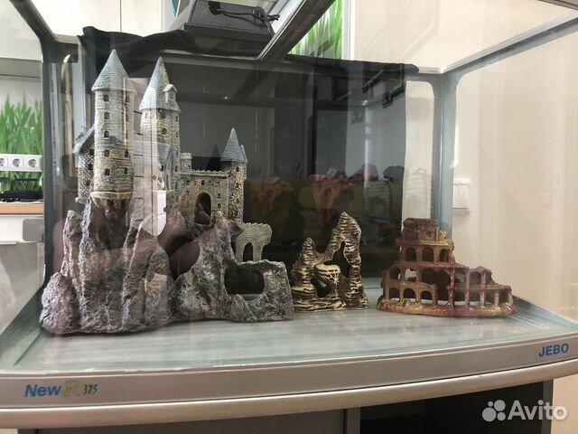 Декорации в аквариум