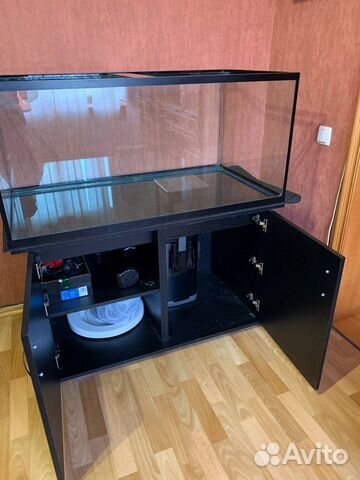 Аквариум с тумбой